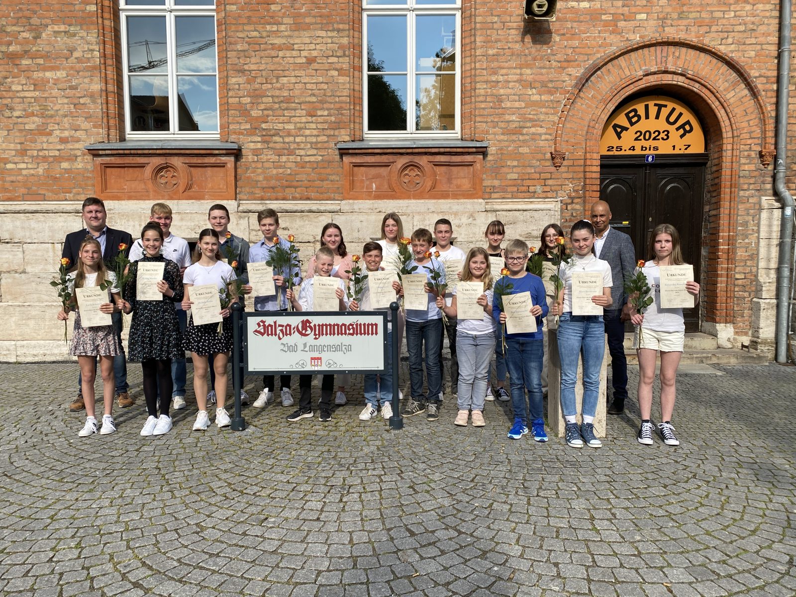 Schüler für besonderes Engagement geehrt - Salza-Gymnasium